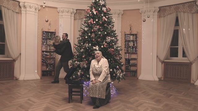 Поздравляет спектакль Лишь бы не было войны_2022