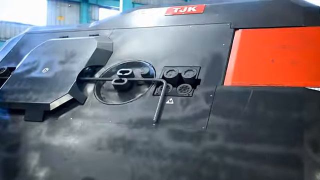 TJK Гибочный центр BQ 32