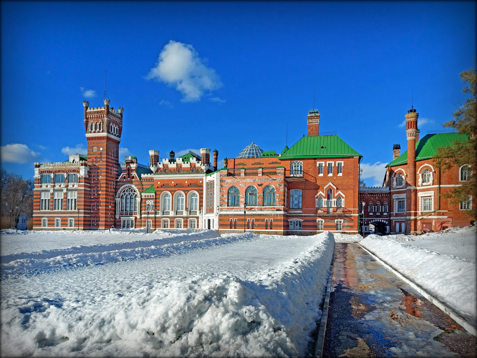 "ВЕЛИКОЕ СЛАВОСЛОВИЕ" (П. Чесноков) - (Фото Жанны Корнеевой (М) - Архиер. хор Пензенской епархии)