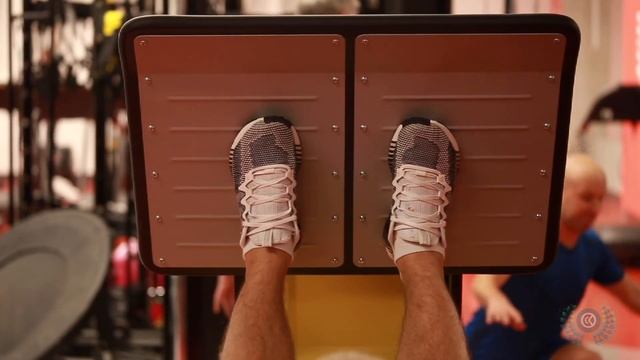 ЖИМ НОГАМИ с чемпионом Олегом Виноградовым