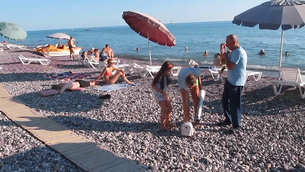 пляж Свирский в Лазаревском 13 июня 2017