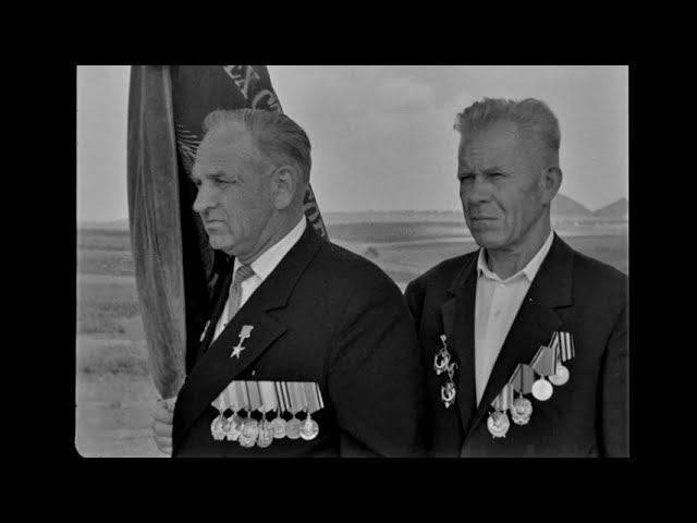 Церемония. Мемориал на реке Миус. Красный Луч