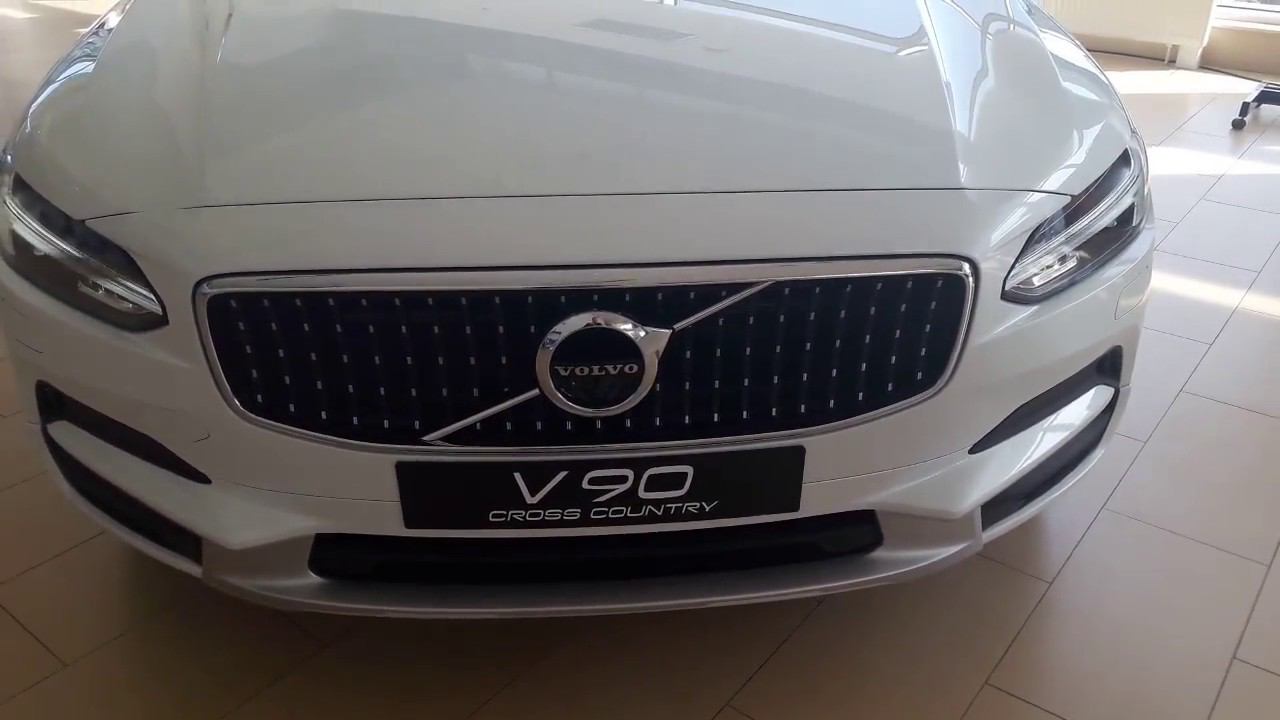 Volvo V90 Cross Country