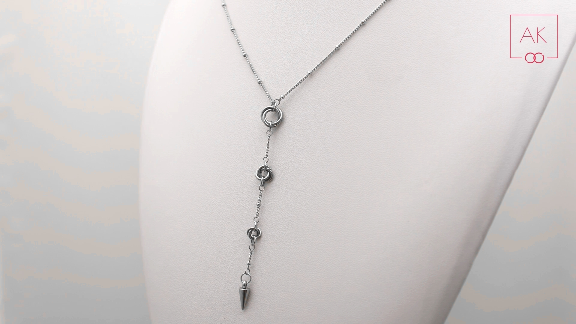 Колье Роза с шипом из стали