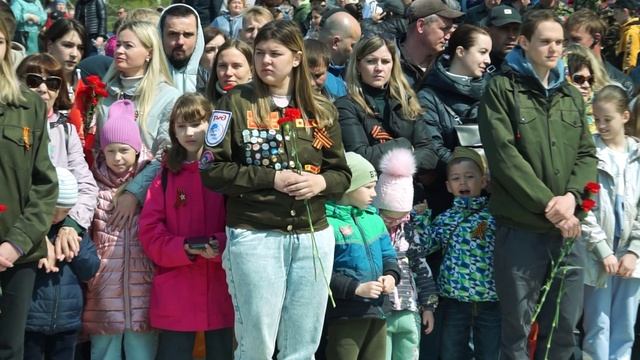 Церемония возложения цветов к Вечному огню | 77-летие Победы.mp4