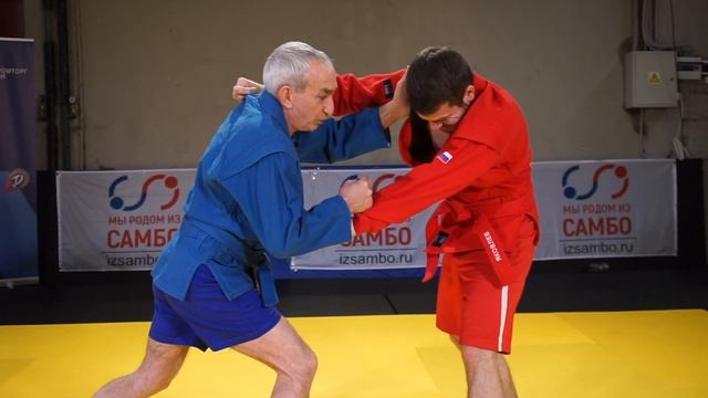 Самбо. Бросок  пяточка  - с захватом пятки от трехкратного чемпиона мира Гургена Тутхаляна