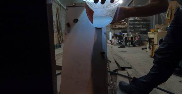 Чистка, и ремонт газового котла.