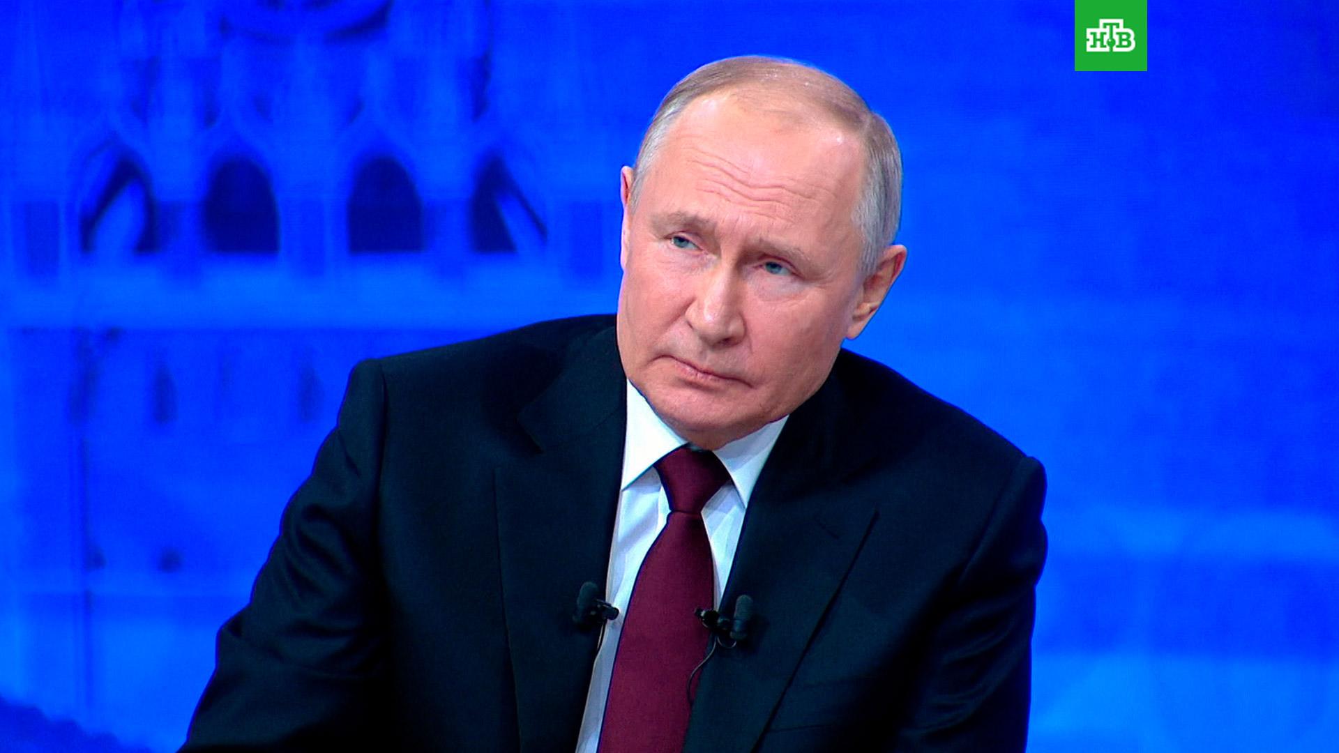 Путин ответил на вопрос, что он сказал бы себе прежнему