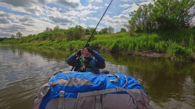 Майский сплав на пакрафте по реке Анграпа 2024