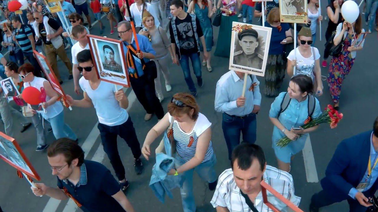 Бессмертный полк 09.05.2016 ч.2 семья Толстиковых с дедами