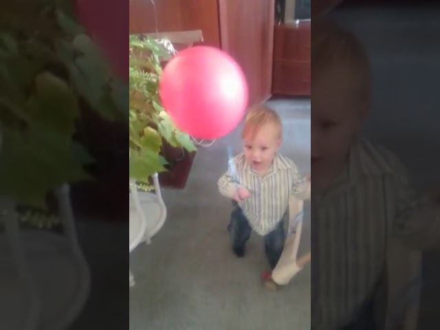 Внуку Косте 1 год