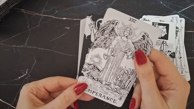 Карты Таро Уэйта. Black & White Rider-Wait Tarot от U.S. / Черно-белое таро Райдера-Уэйта 2023👍