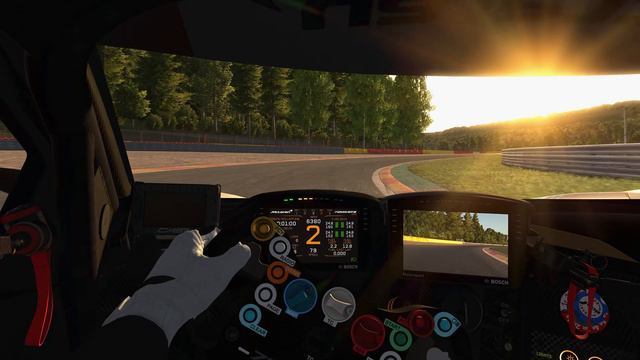 iRacing - Новый контент - McLaren 720S GT3 EVO