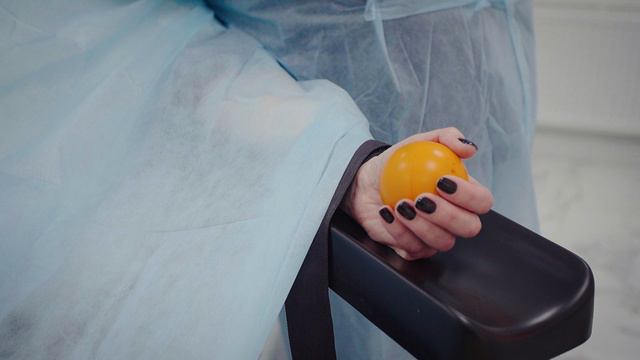 Выпуск 4. "Преображение с VIP Clinic". Блефаропластика. История пациента Анастасии.