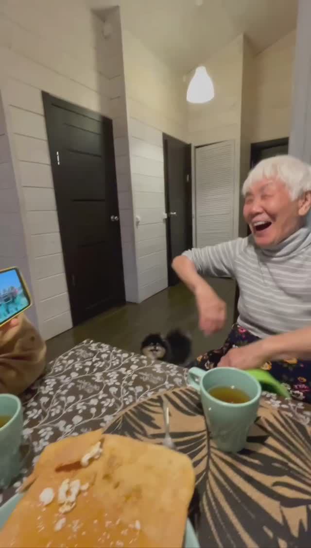 Бабушка оценила ребят из Африки! 🔥