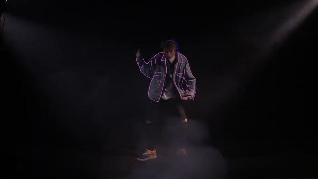 Sennheiser HD 200 Pro - Advert