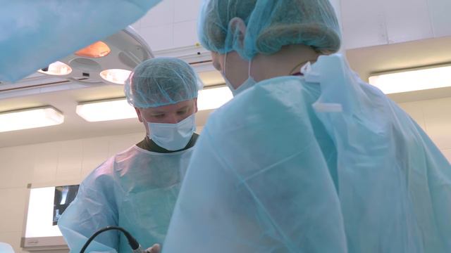 Почему я включаю музыку во время операции? | Доктор Алексей Олейник