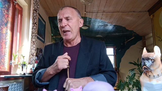 ! Да вам сегодня же Нобелевку положено! Дух7