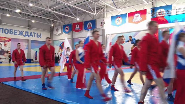 300 сильнейших самбистов собрались на Кубке Сибири памяти Климова