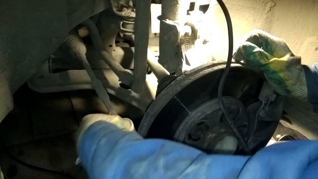 Опель Зафира Б. стук рулевого наконечника.