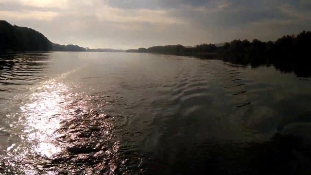 Троллинг на р.Ока под Рязанью рыбы нет спим.