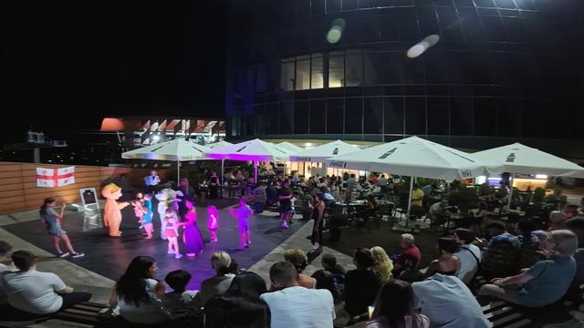 наверху канатной дороги арго в Батуми.