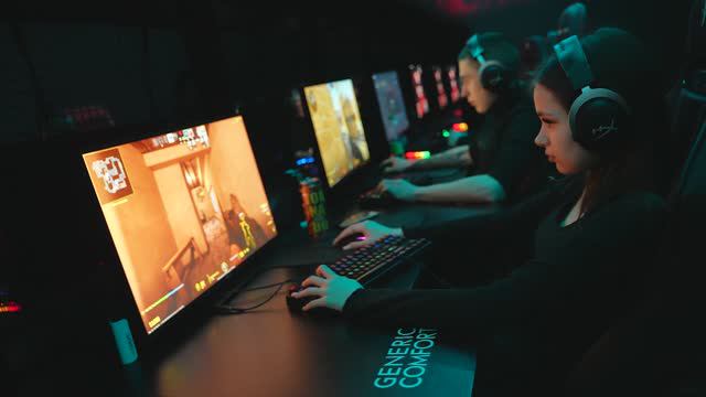 Компьютерный клуб GONZO - Щорса 52