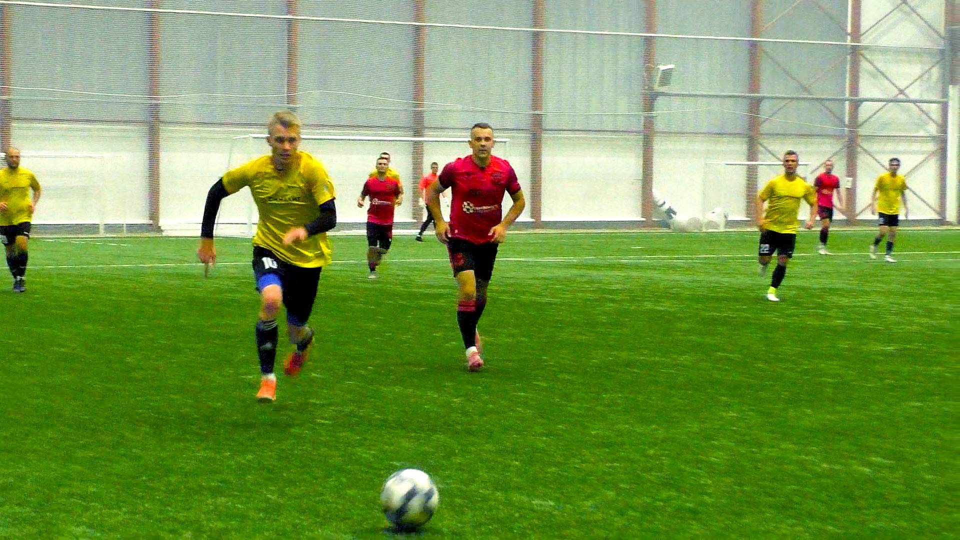 Подкаты в матче "AZARD GROUP"-"АТОМ"