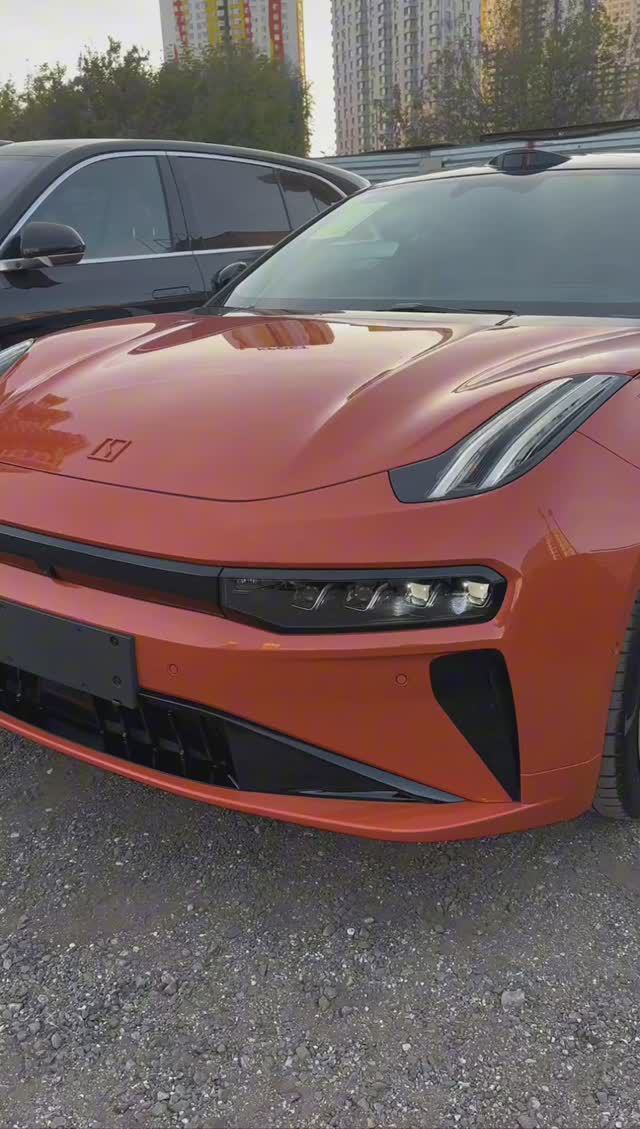 Обзор Zeekr 001 z spot