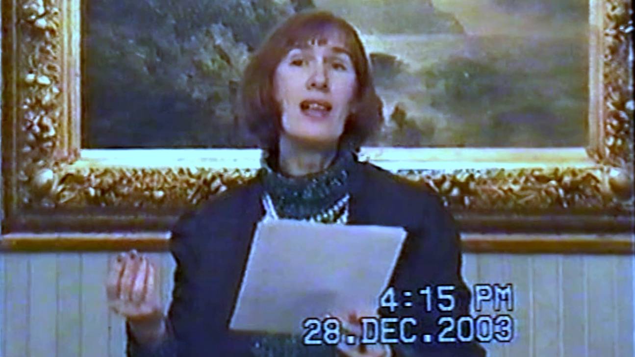 "Скрипач из России" (запись 2003 г). Слова и музыка Александра Томчина. Поёт Людмила Титова.