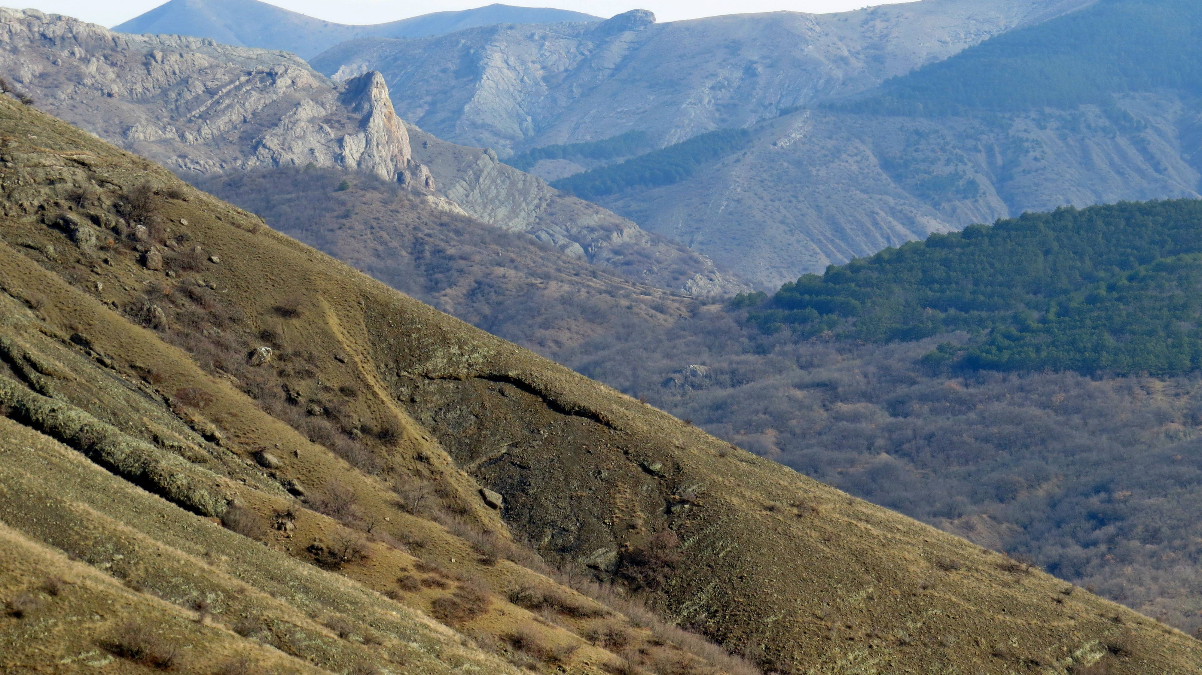 Горы над Громовкой.