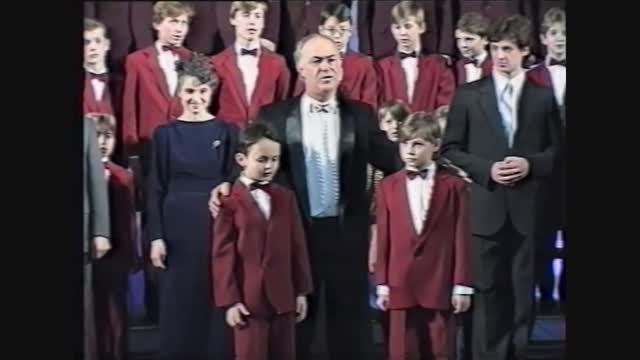 Финал концерта к 10-летию Хоровой капеллы и слово А.М. Жуковского (18.12.1994)