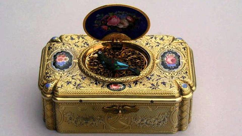 Эдит Сёдергран: "СВЕЖЕЕТ ДЕНЬ". Читает — Елена Артёменко. Проект: "МОСТ: диалог с юностью".