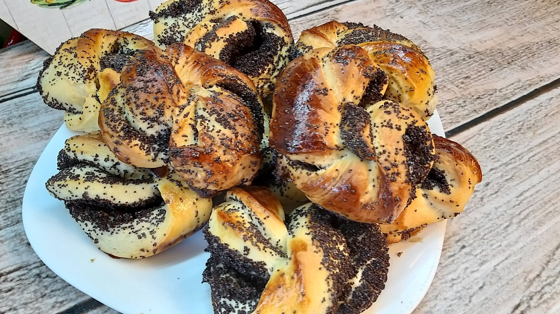 Невесомые Пуховые БУЛОЧКИ с МАКОМ Много Маковой Начинки! Тесто как пух! Простой рецепт