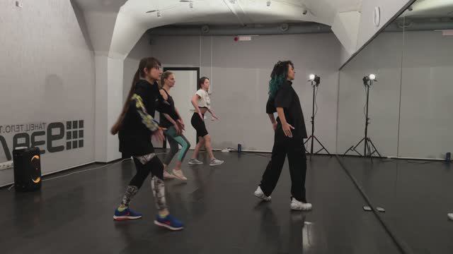 ЛЕЙЛА | ДЕНСХОЛЛ | Видео с занятия | Студия "ДЕВЯТКА"
