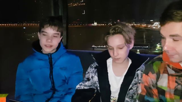 Собираем кубик на колесе обозрения!