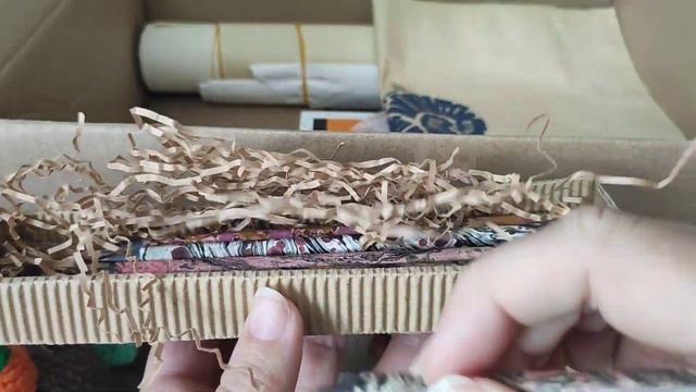 Посылка счастья и радости