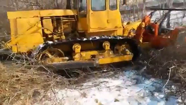 Мульчер FERRI TFC DT F на шасси бульдозера Т 170