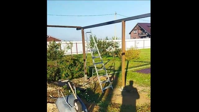 Двускатный навес из металлочерепицы, начало