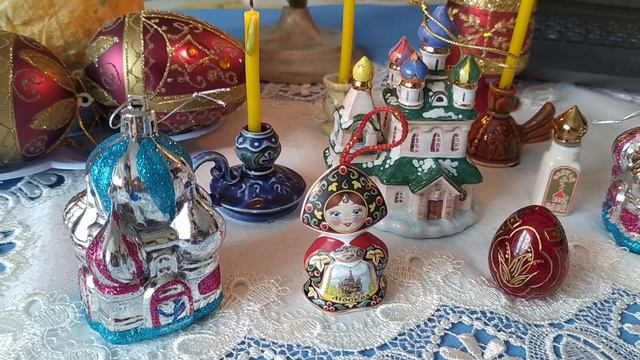 С праздником Светлой Пасхи! Современные елочные игрушки.