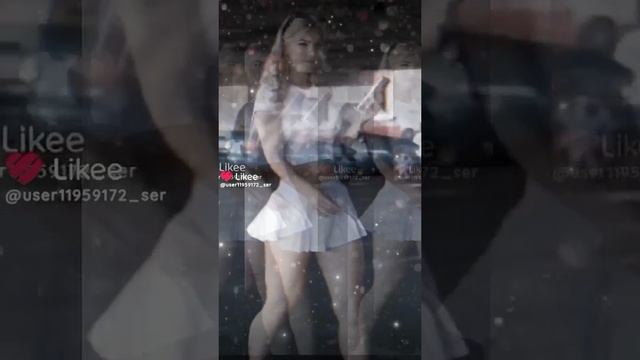 Танцующие,модные девушки в блеске.