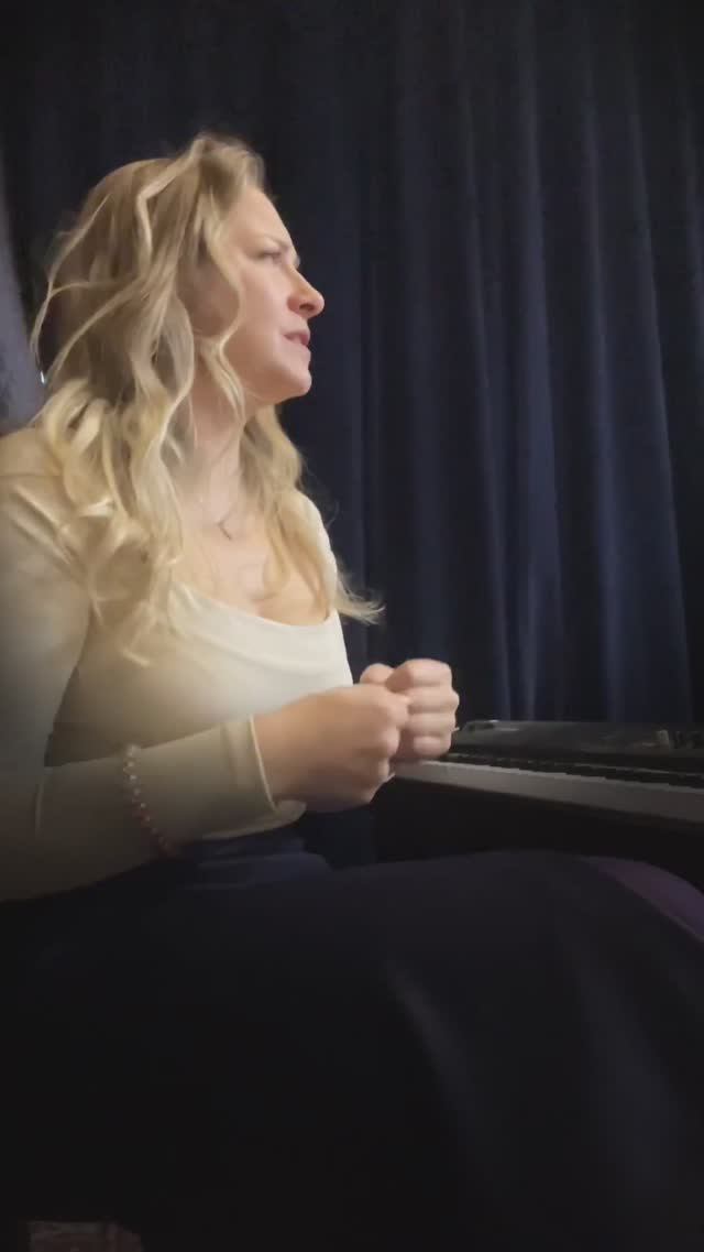 Там нет меня урок вокала с Неделька Олесей