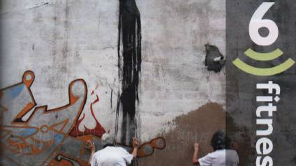 Speakout Pre-Intermediate DVD Unit 6