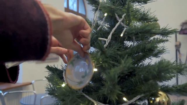 "Старосветские помещики" нарядили ёлку в ЦДР на Беговой