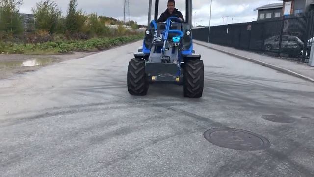 Минипогрузчик MultiOne 9 6