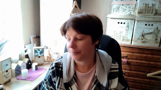 Вязовлог: короткая вязальная неделя. Две готовые работы