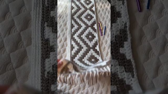 Простая геометрия. Мозаичный узор крючком.