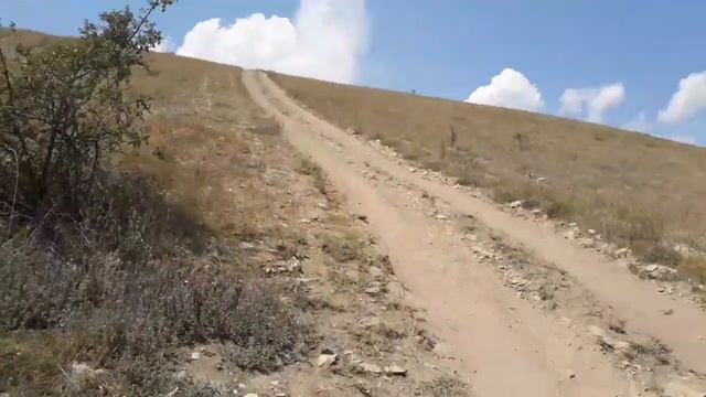 КРЫМ. КОКТЕБЕЛЬ. ЗОЛОТАЯ ПАРАЛЛЕЛЬ.