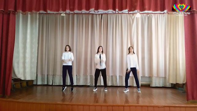 22.02.2022 Танец - Banana