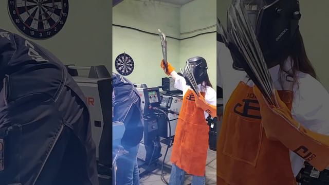 Сварка с горячей поддержкой